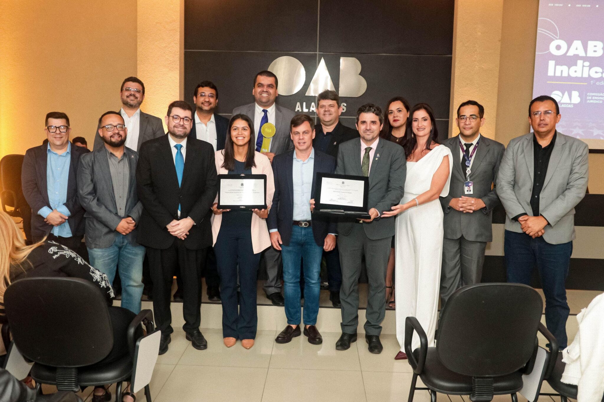 Uneal recebe selos OAB Indica e OAB Recomenda durante solenidade em ...